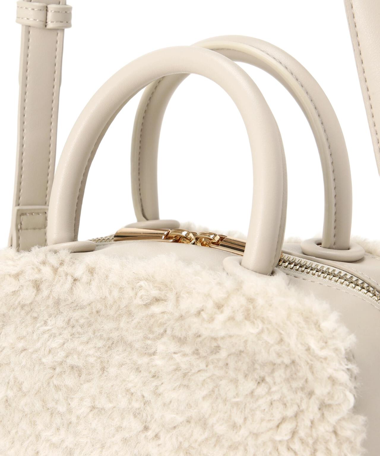 カーリーフェイクファーボクシーショルダーバッグ | NATURAL BEAUTY