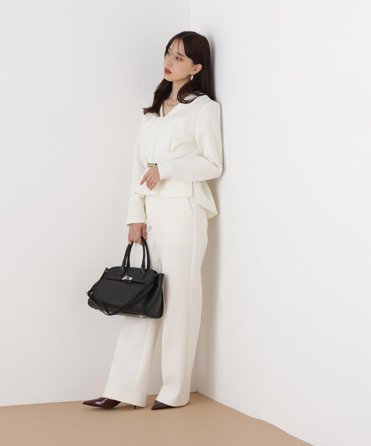 タックフレアダンボールブラウス | PINKY&DIANNE（ピンキー&ダイアン