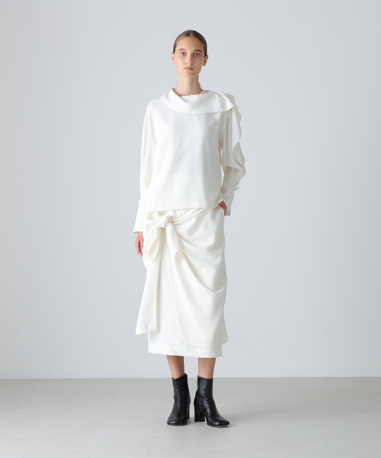 アドーア（ADORE）/バックサテンジョーゼットスカート バックサテンジョーゼットスカート | ADORE（アドーア） ｜【公式