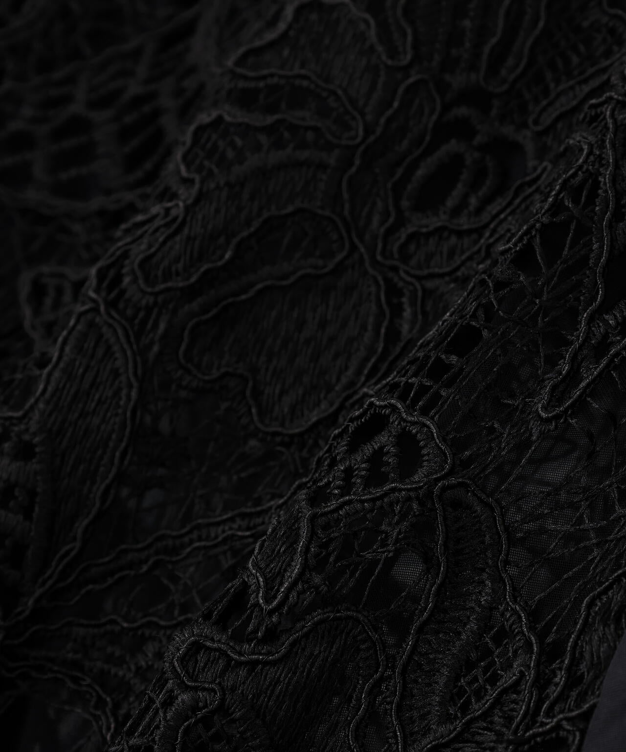 ナイロンダンプ×レースブルゾン | ADORE（アドーア） ｜【公式】通販