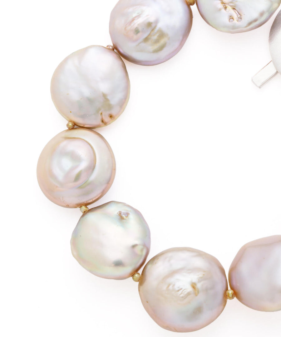 FLAT ROUND PEARL | MARGARET HOWELL（マーガレット・ハウエル） ｜【公式】通販mix.tokyo（ミックス ...
