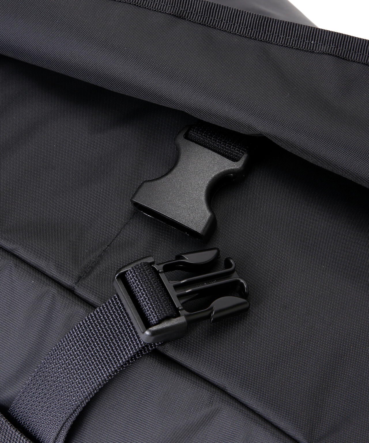 SLOW(スロウ)ECOLON OX-messenger bag L 586S128P | B'2nd（ビー