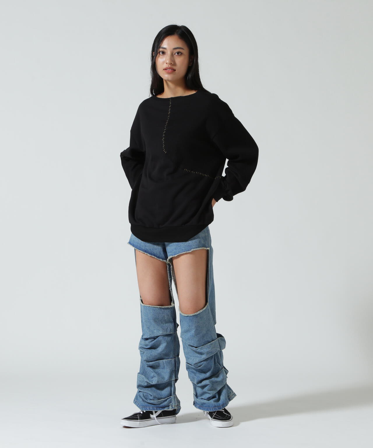 AULA AILA/アウラアイラ/別注ステッチデザインプルオーバー | ROYAL